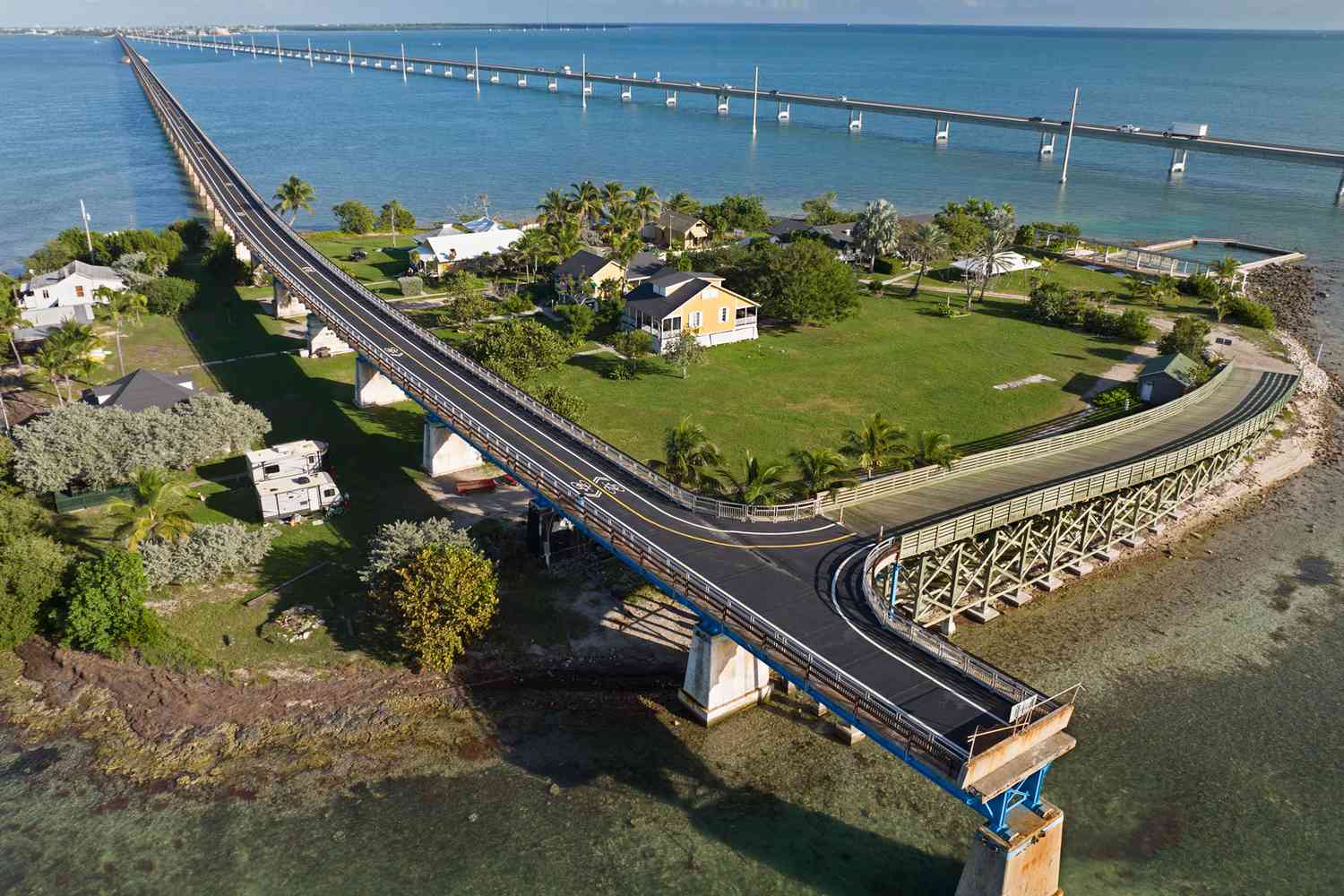 Top 10 most fantastic cross-sea bridges in the world - The World Countries